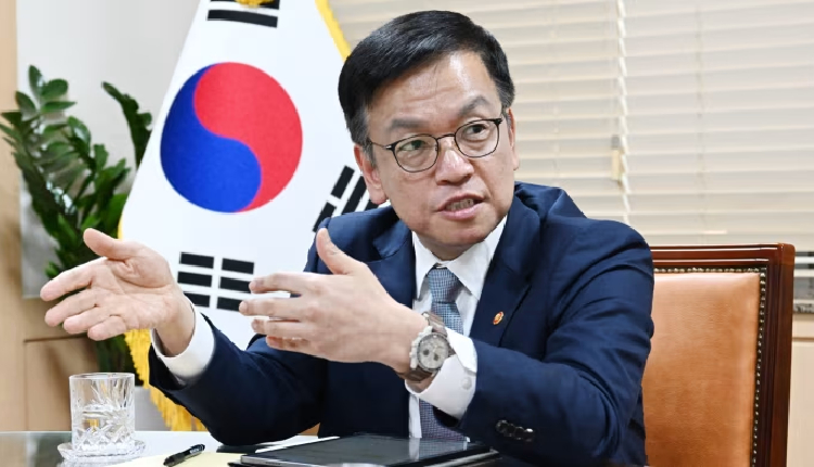 S. Korea plans $7.3b support package for chip industry – FinMin | Amwal ...